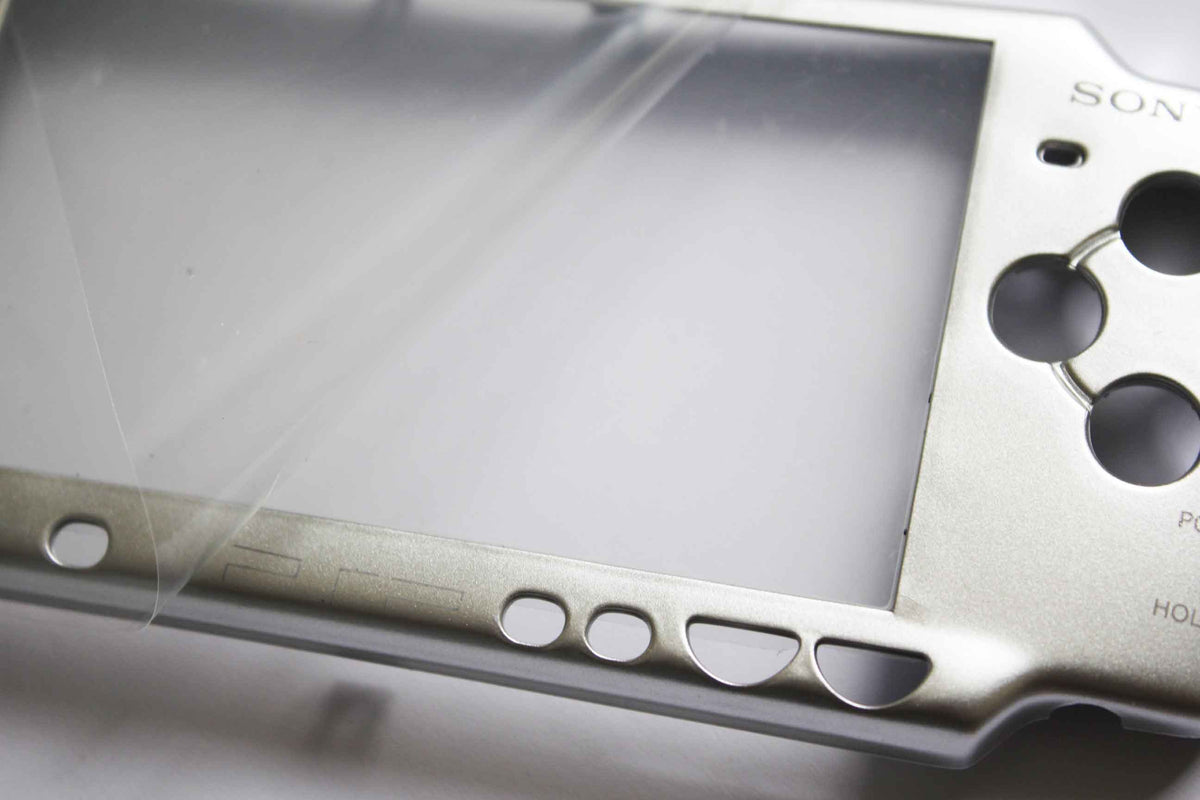 PSP 2000 Series - Replacement Silver Faceplate – Cool Spot Gaming